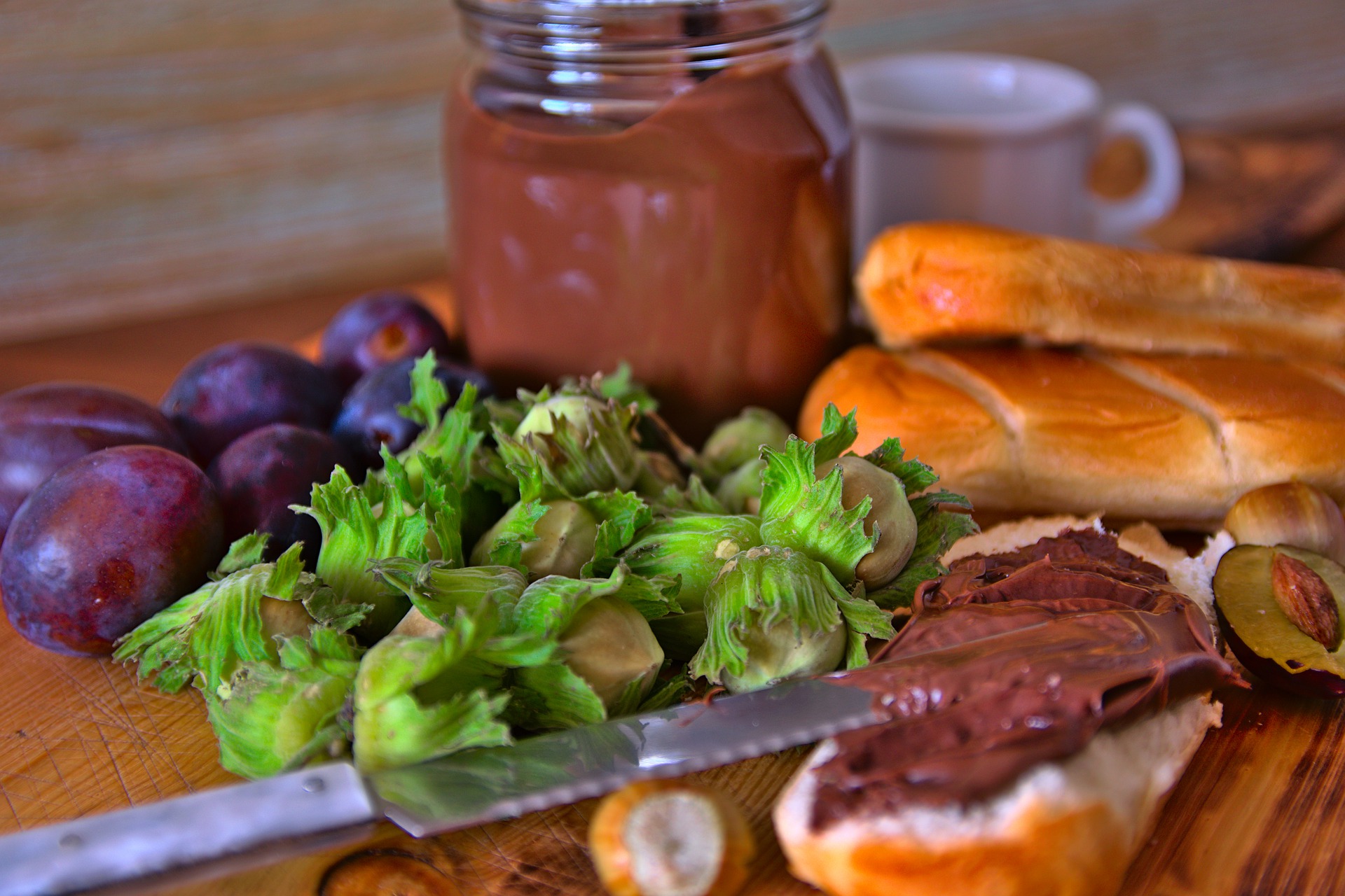 Alune: Informatii despre alune, beneficii si contraindicatii